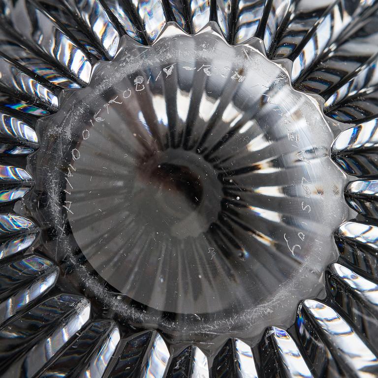 Aimo Okkolin, A cut crystal glass vase, bowl, model 6553, signed Aimo ...