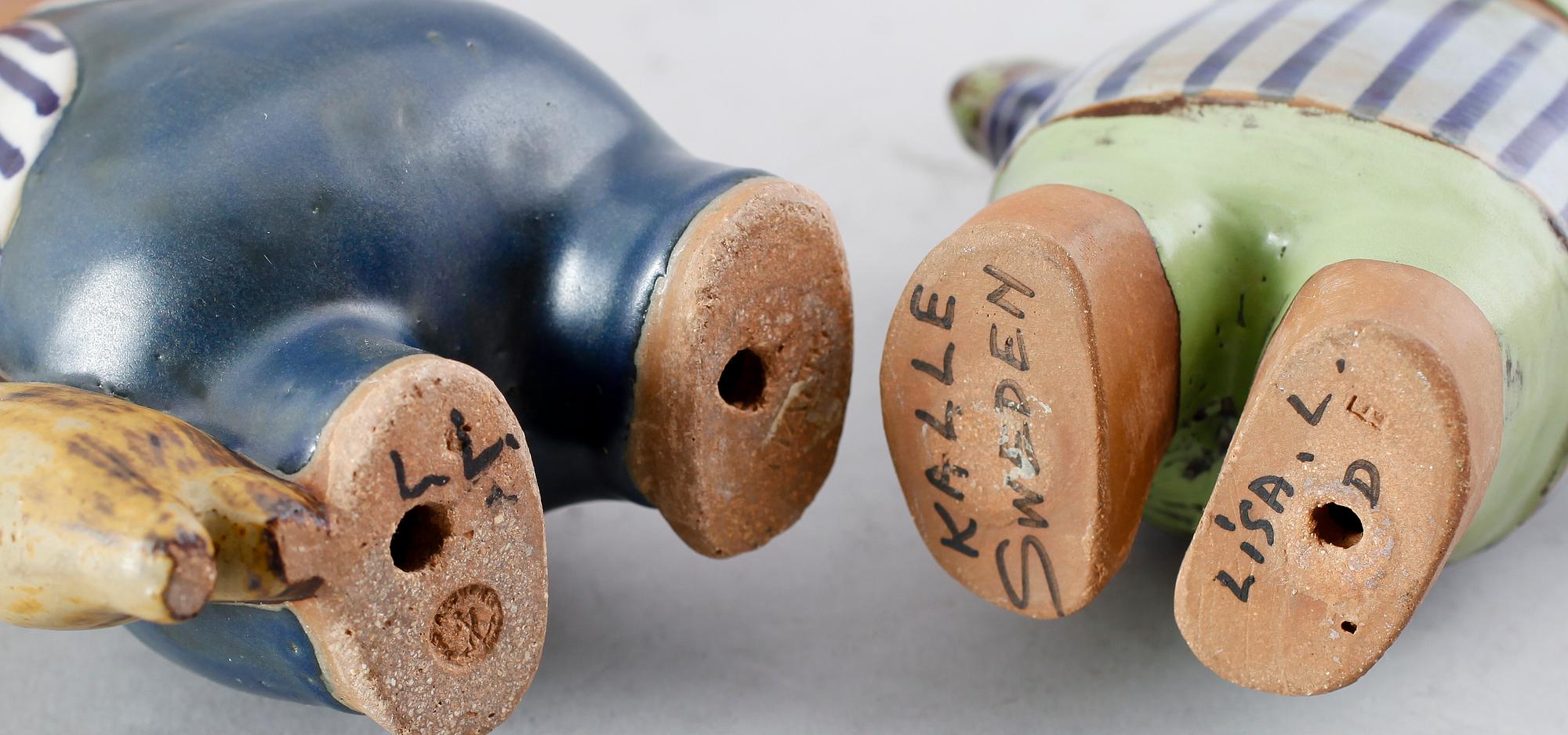 FIGURER, 2 st, stengods, Lisa Larson, Gustavsberg. - Bukowskis