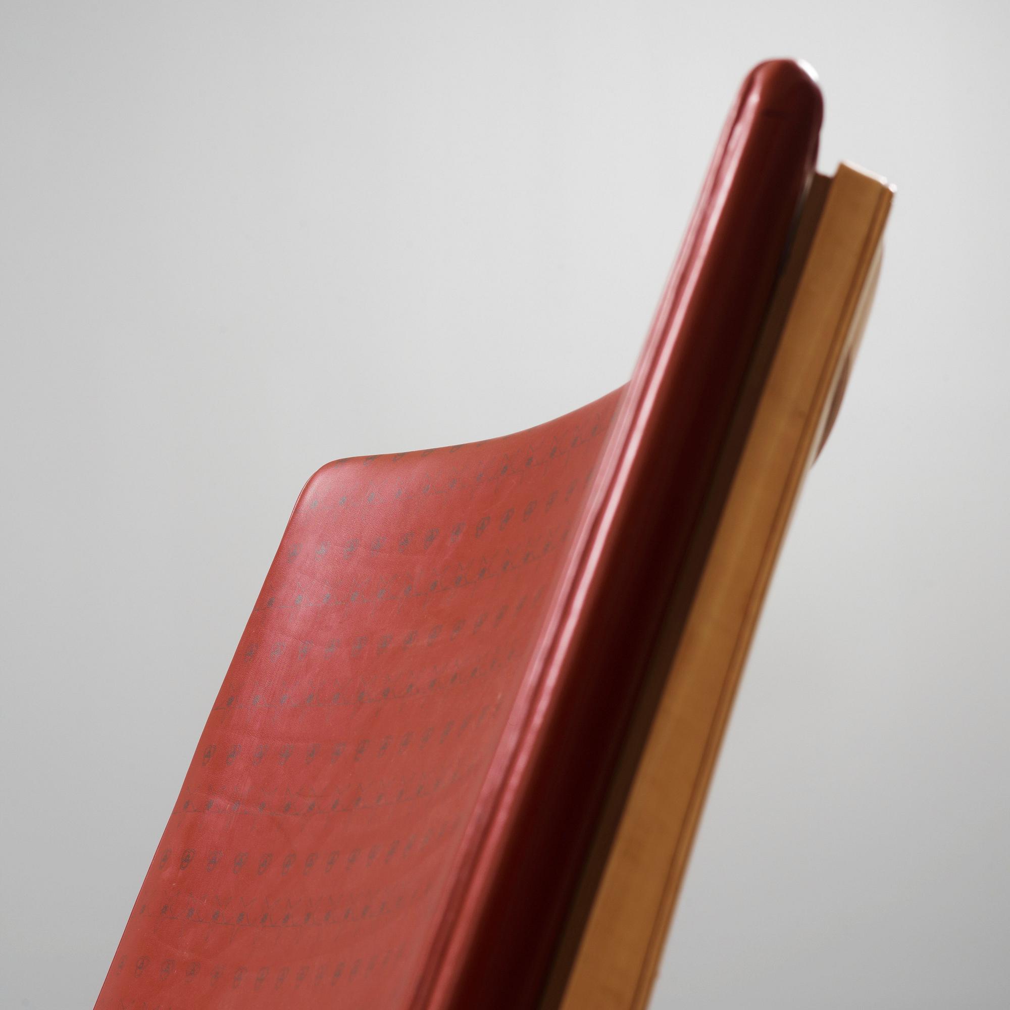 An Erik Gunnar Asplund "Senna" lounge chair, Cassina, Italy. - Bukowskis