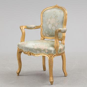 a rococo armchair from the 18th century. - Bukowskis