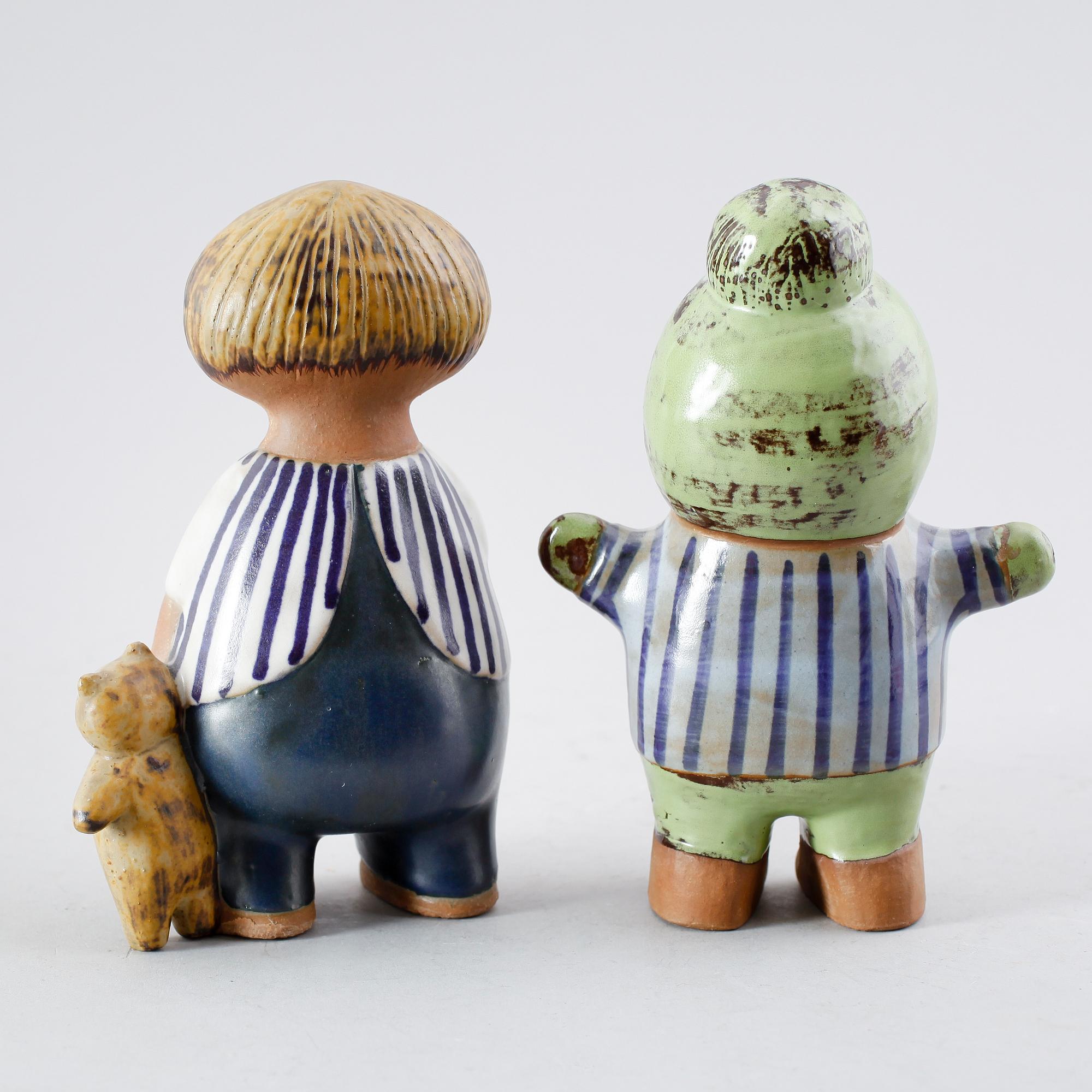 FIGURER, 2 st, stengods, Lisa Larson, Gustavsberg. - Bukowskis