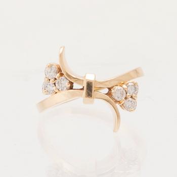 Ring 14K guld med runda briljantslipade diamanter. - Bukowskis