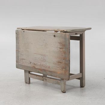 A painted gateleg table, 18th/19th Century. - Bukowskis