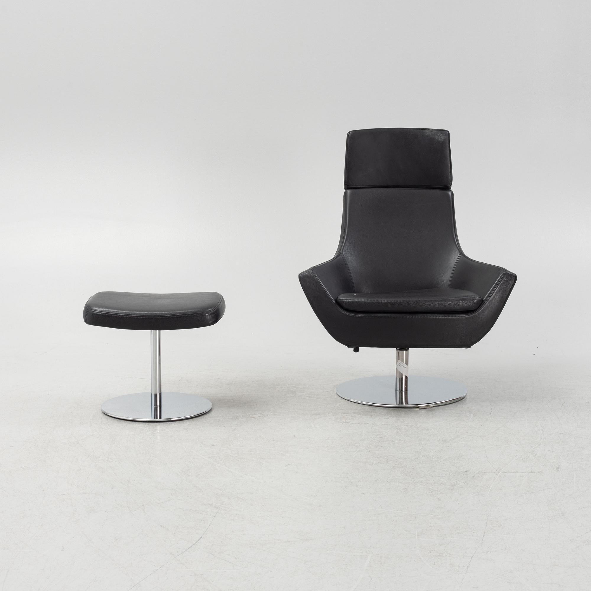 Roger Persson, fåtölj med fotpall, "Happy Swing", Swedese, 2000-tal. - Bukowskis