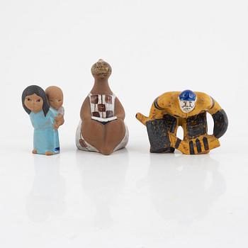 Lisa Larson, three figurines, Gustavsberg. - Bukowskis