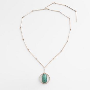 Isaac Cohen, collier silver med grön sten. - Bukowskis