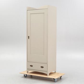 A cabinet, early 20th Century. - Bukowskis