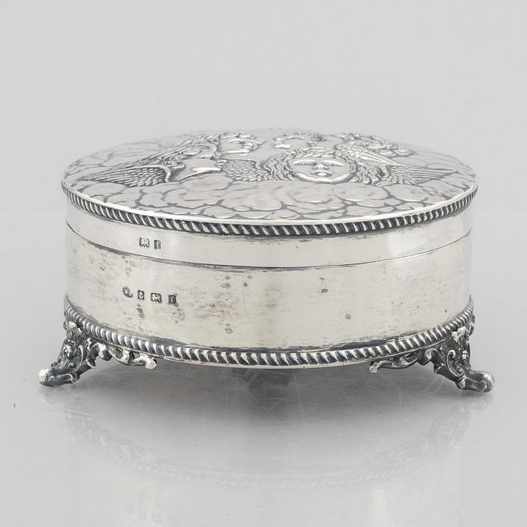 William Aitken, skrin, silver, Birmingham, England 1905. - Bukowskis