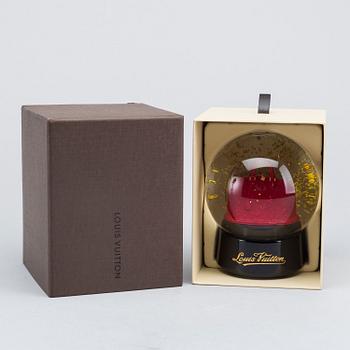 LOUIS VUITTON, snow ball. - Bukowskis