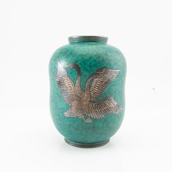 Wilhelm Kåge, vase "Argenta" 1935. - Bukowskis