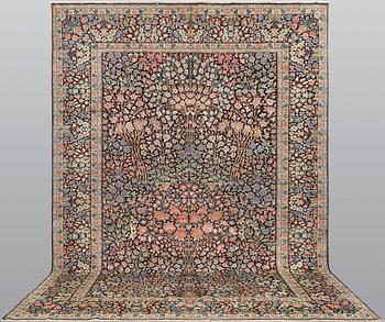 A 'Millefleur' Kerman Laver carpet, c. 410 x 290 cm. - Bukowskis