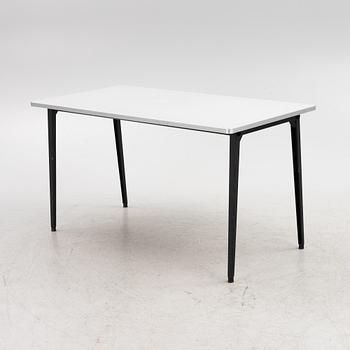 Friso Kramer, table, "Reform table", 1950s/60s. - Bukowskis