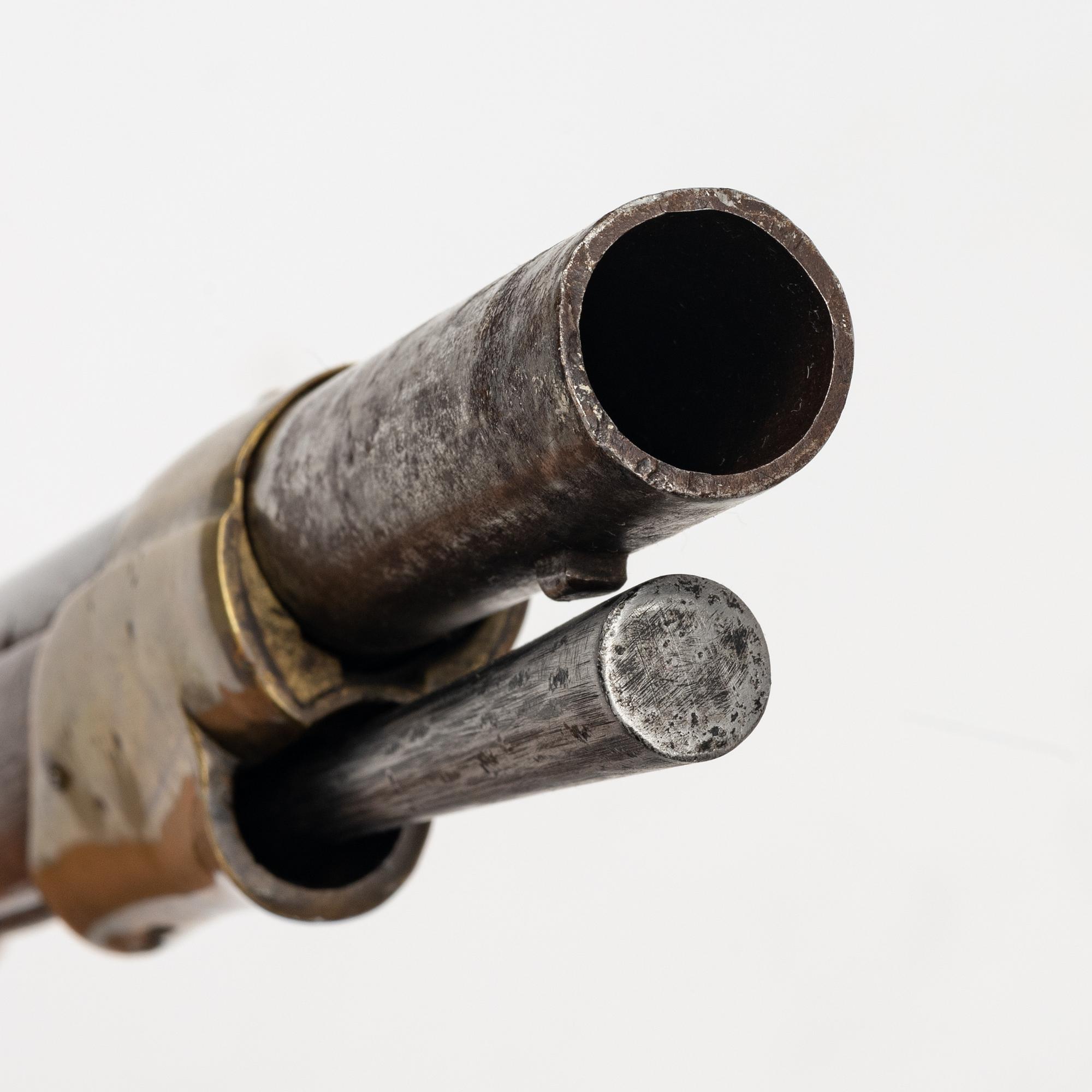 A Swedish flintlock gun. - Bukowskis