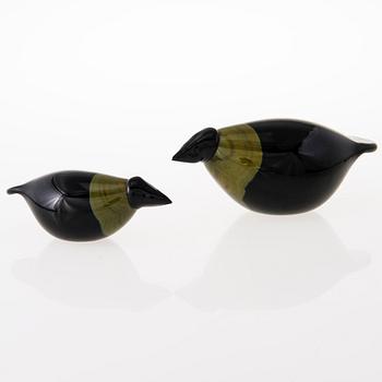OIVA TOIKKA, two glass birds, signed O. Toikka Nuutajärvi. - Bukowskis