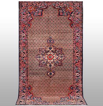 A Kolyai rug, ca 290 x 152 cm. - Bukowskis