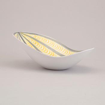 STIG LINDBERG, an earthenware bowl from Gustavsberg studio. - Bukowskis