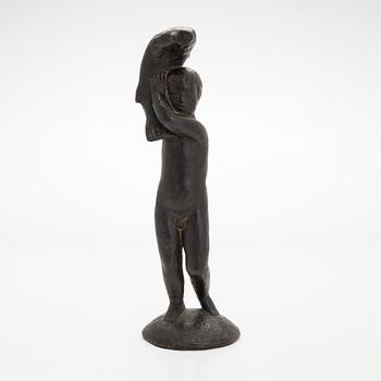 Mikko Hovi, Kalapoika (Boy with Fish). - Bukowskis