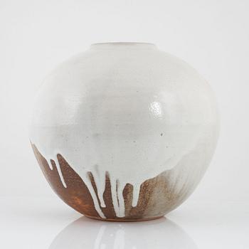 A vase, Japan, 1960's/70's. - Bukowskis