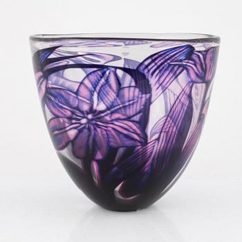 Eva Englund, a 'graal' glass bowl, Orrefors, Sweden 1984. - Bukowskis
