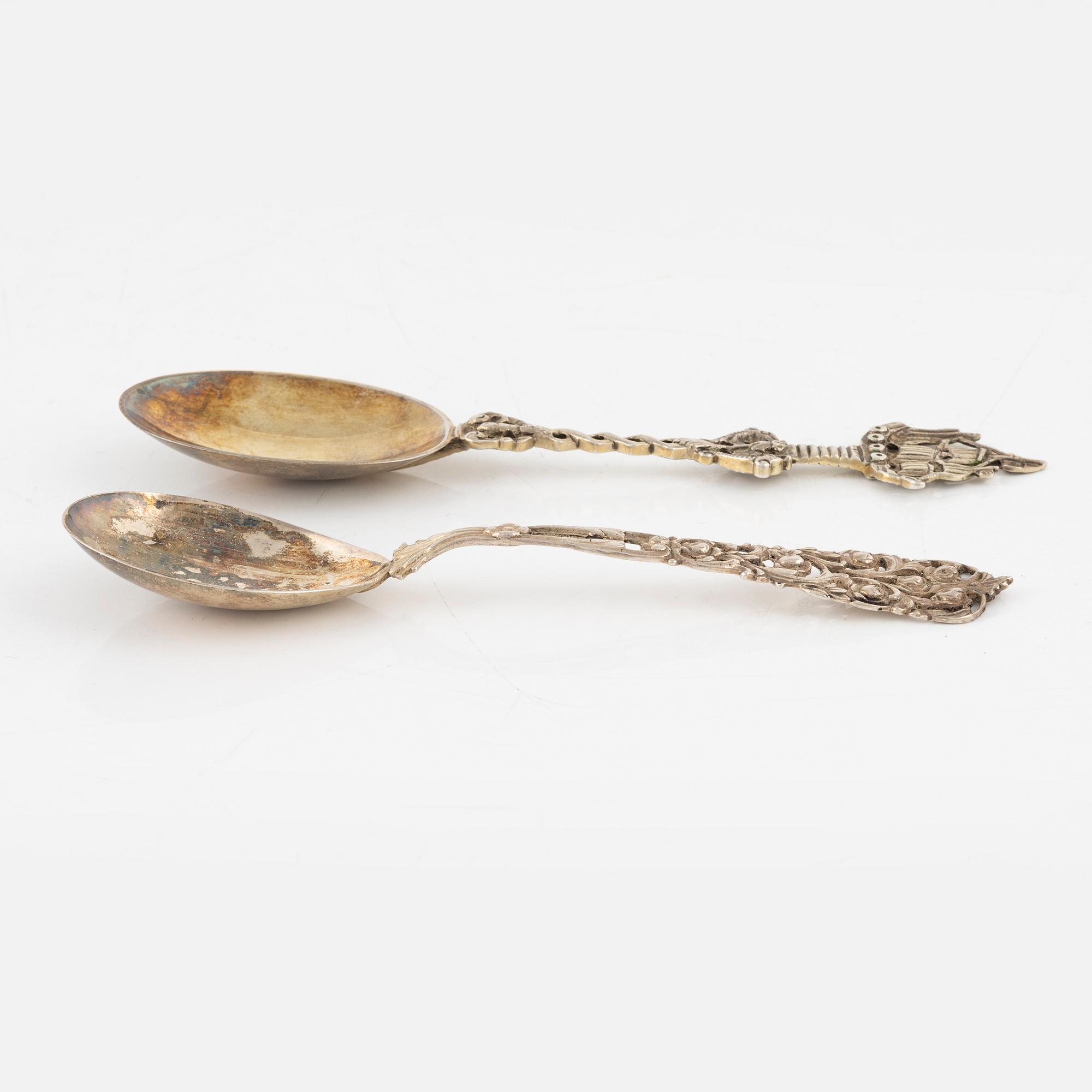 Two silver spoons, including Pairpoint Brothers. - Bukowskis