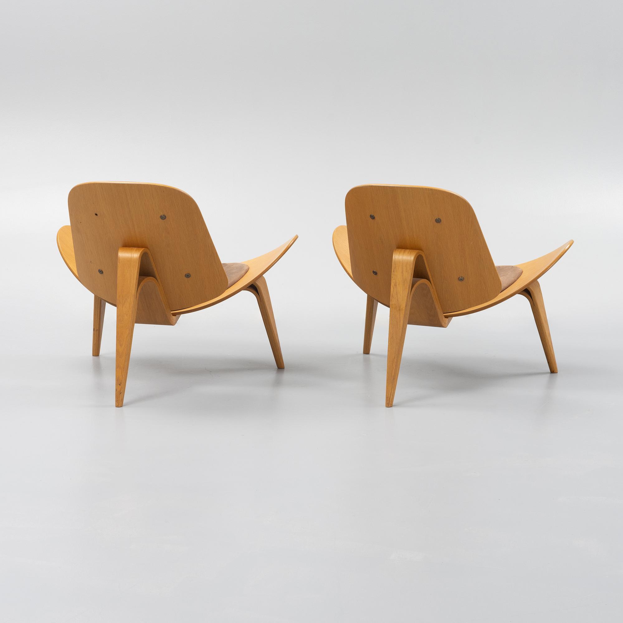 Hans J. Wegner, armchairs, a pair, "CH 07", Carl Hansen & Son, Aarup ...