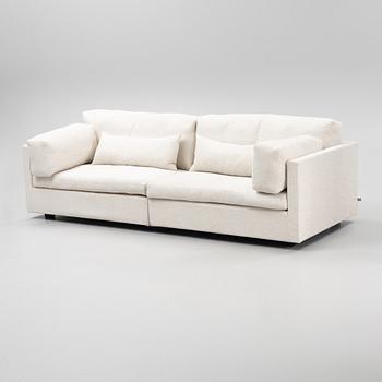 A 'Gatsby' sofa from Eilersen, Denmark. - Bukowskis