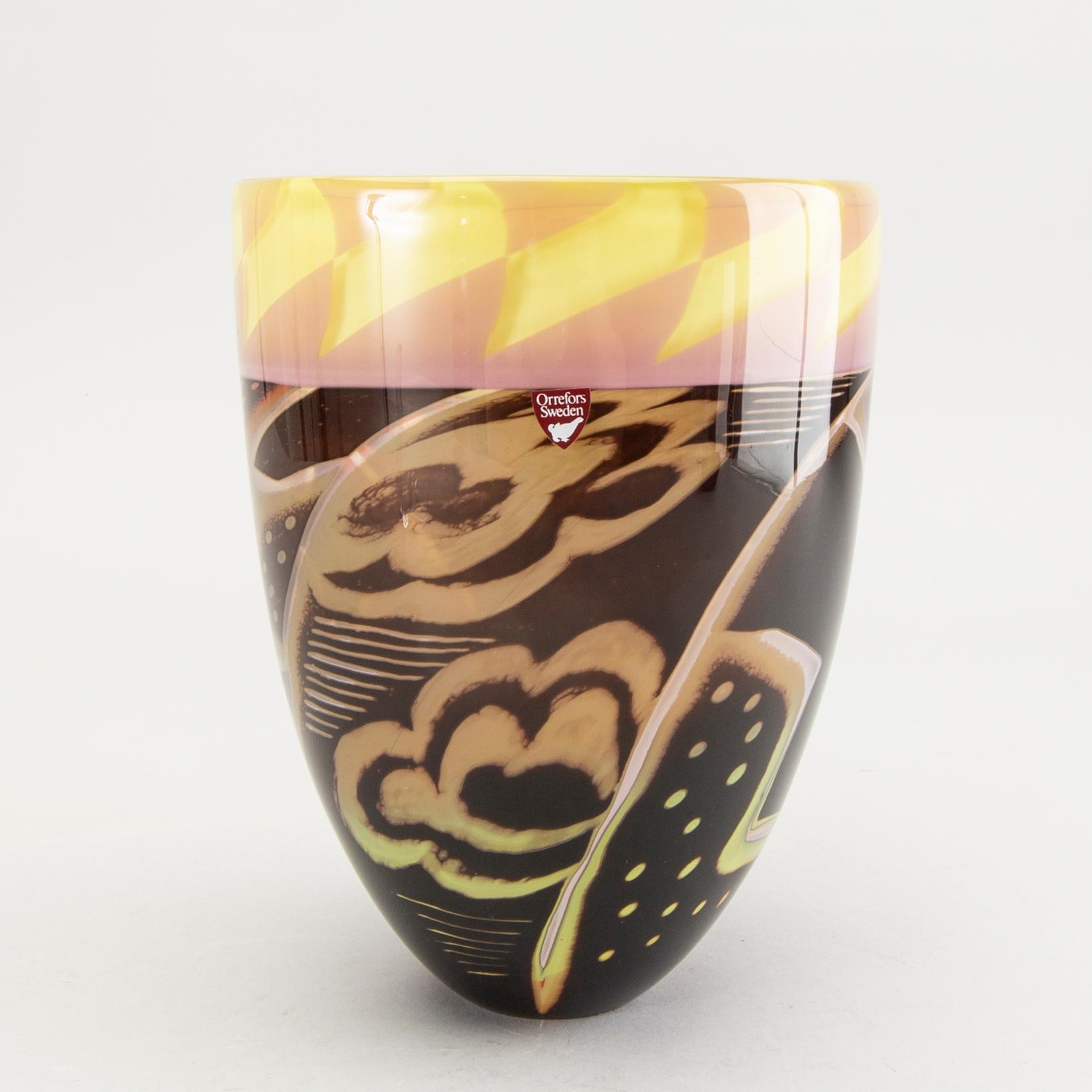 Eva Englund, vas signerad Orrefors, EA 1-88. - Bukowskis