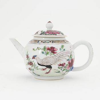 A famille rose teapot with cover, presumably Samson, 19th Century ...