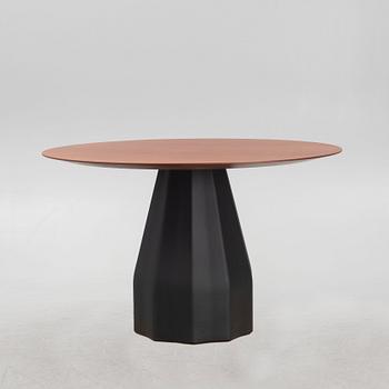 Patricia Urquiola, dining table, "Burin", Vicarbe, Spain. - Bukowskis