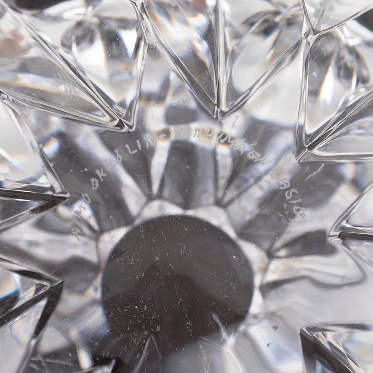 Aimo Okkolin, maljakko, "Tähti", signeerattu Aimo Okkolin Riihimäen Lasi Oy. - Bukowskis