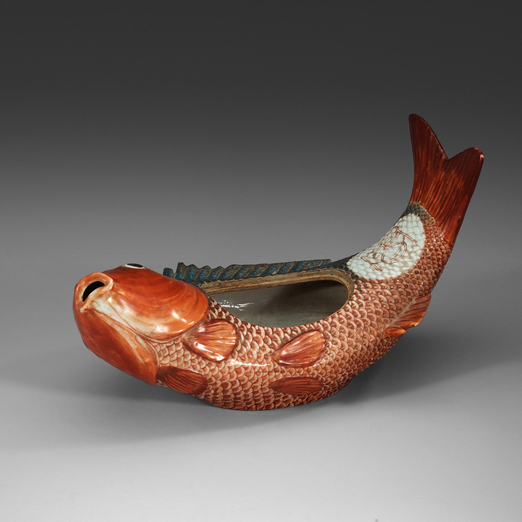 A famille rose carp tureen, Qing dynasty, Qianlong (1736-95). - Bukowskis