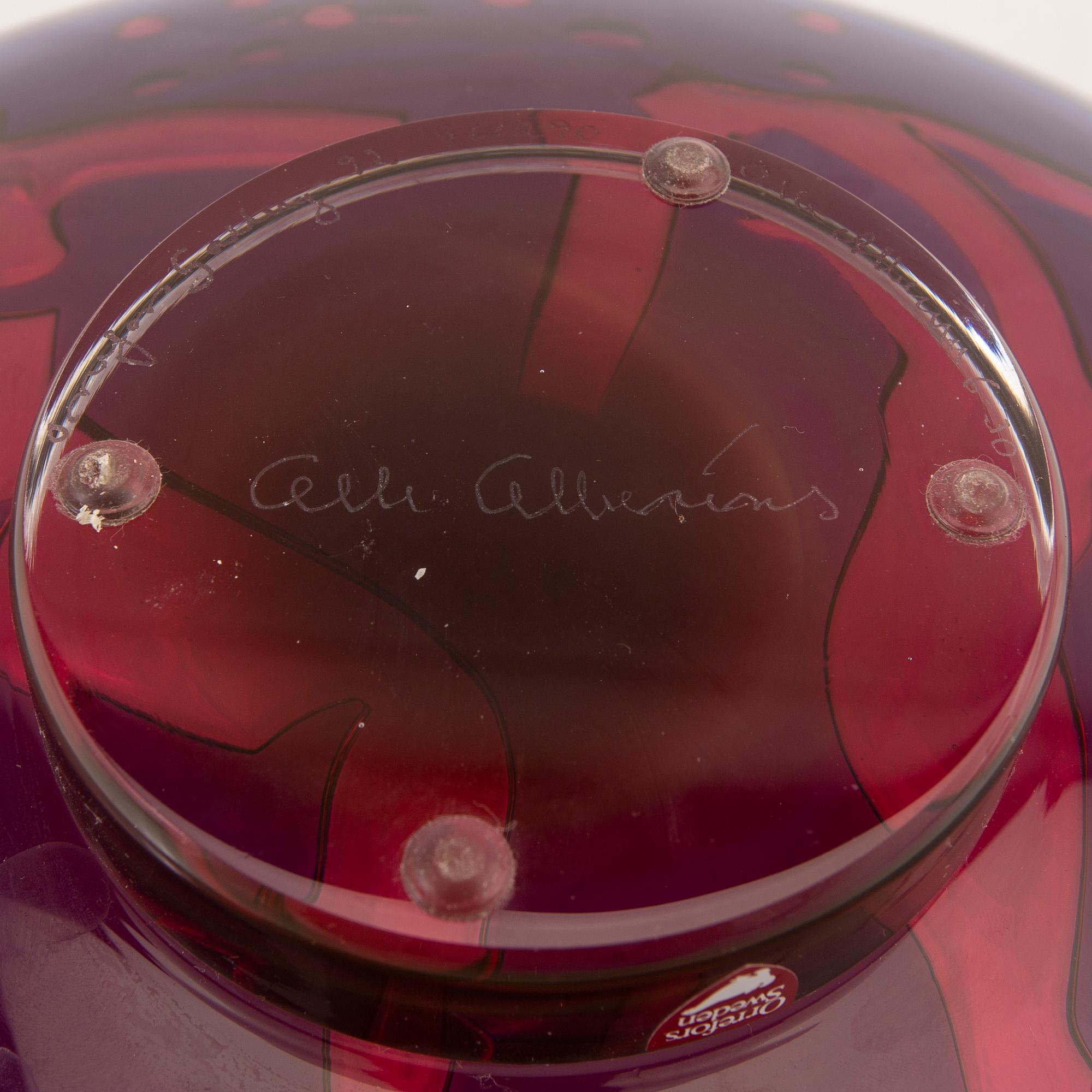 Olle Alberius, a signed glas bowl Orrefors gallery 92. - Bukowskis