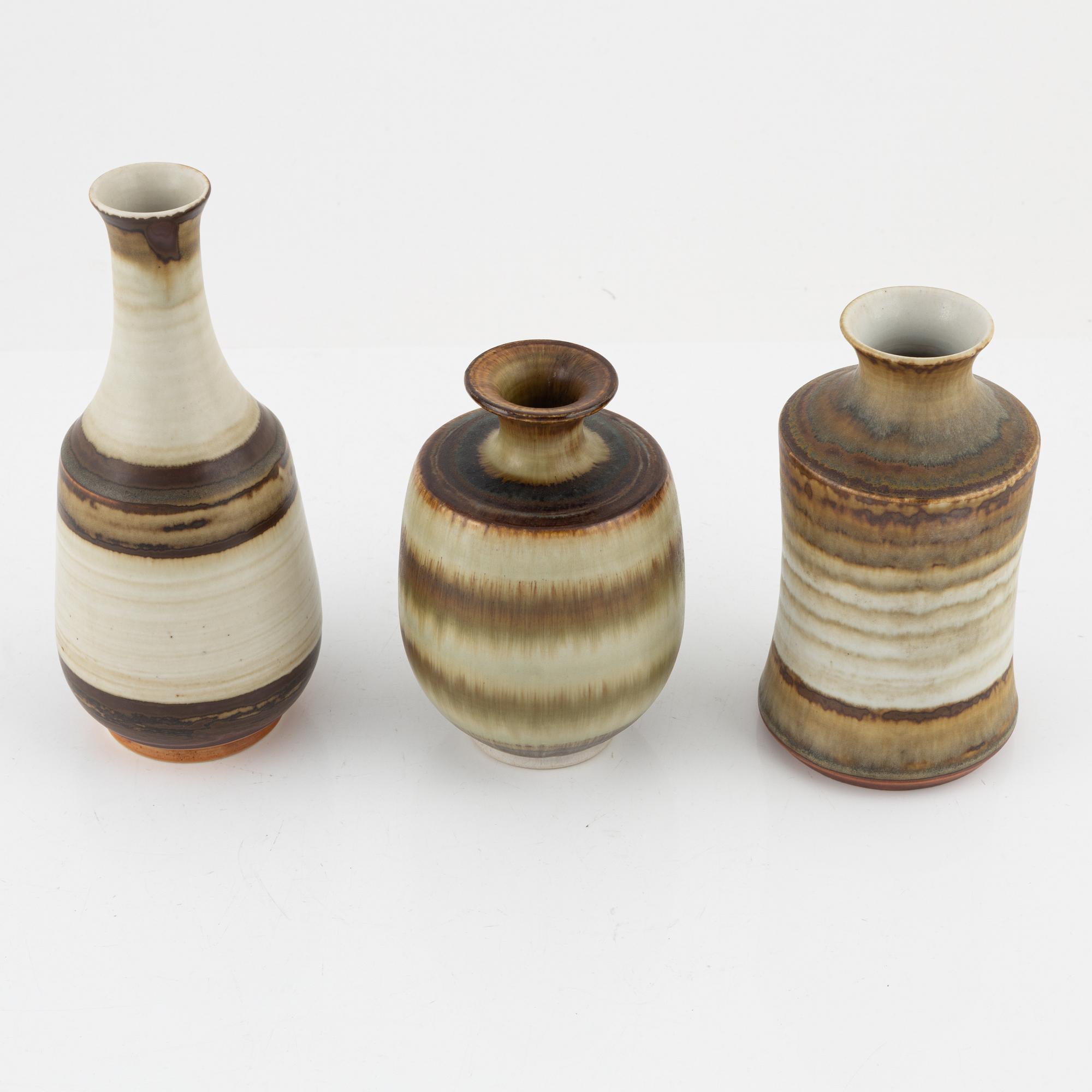 John Andersson, vaser, fat och skål, 6 st. Höganäs. - Bukowskis