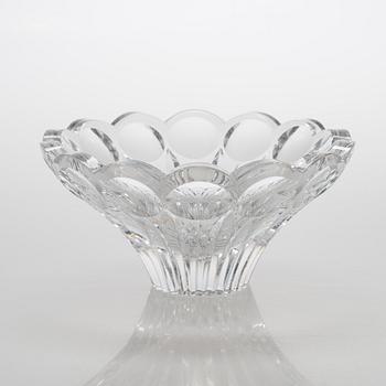 Aimo Okkolin, A cut crystal glass vase, bowl, model 6553, signed Aimo ...