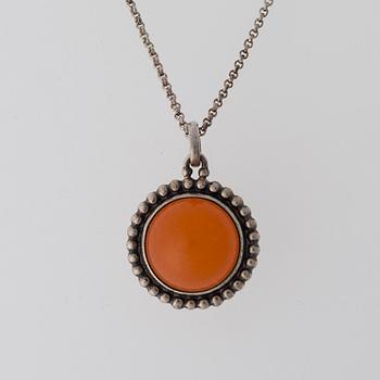 RIIPUS, Georg Jensen "Moonlight blossom", silver, kalsedoni. - Bukowskis