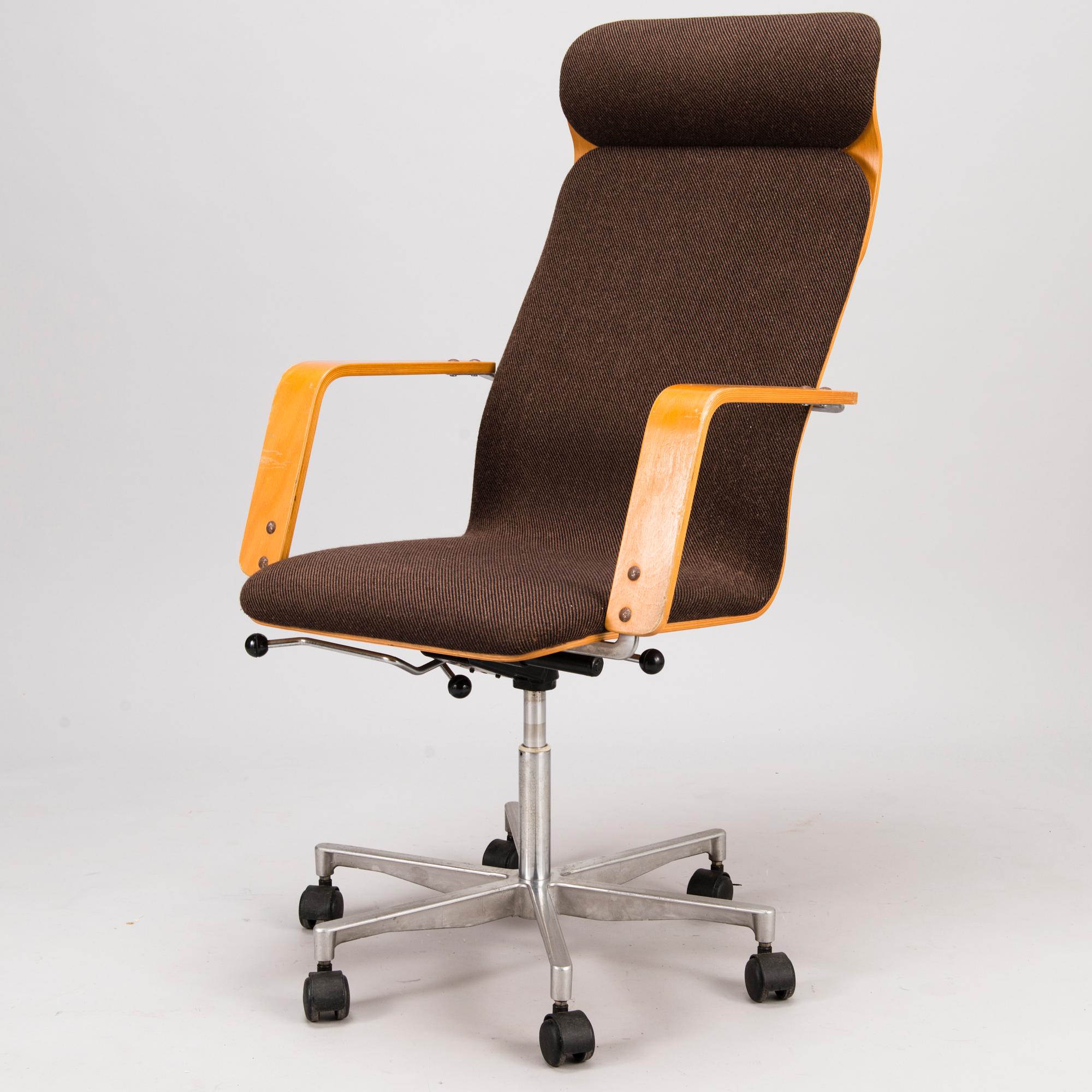 YRJÖ KUKKAPURO, 'Fysio' office chair for Avarte, Finland, latter half ...