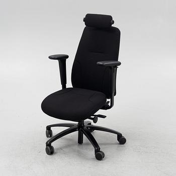 An RH Logic 220 office chair. - Bukowskis