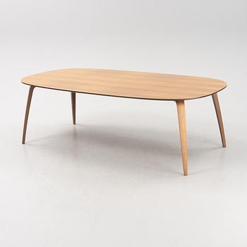 Komplot Design, a walnut veneered dining table, Gubi. - Bukowskis