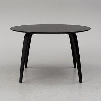 KOMPLOT DESIGN, 'Gubi dining table', Gubi. - Bukowskis