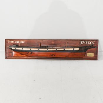 A half model of the iron barque "Evelyn" 20th century. - Bukowskis