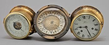 BAROMETER och VÄGGUR, mässing, Schatz samt KOMPASS, G W Lyth, Stockholm ...