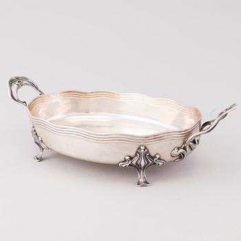 A SERVING BOWL, silver 800, Germany early 20th century, Gebrüder ...