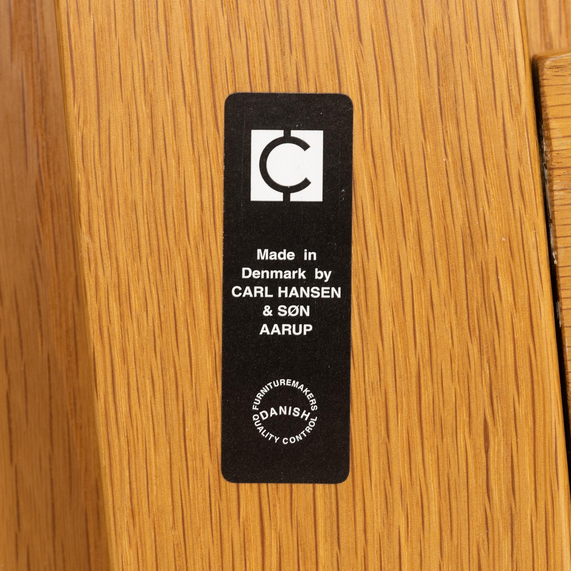 Hans J. Wegner, armchairs, a pair, "CH 07", Carl Hansen & Son, Aarup ...