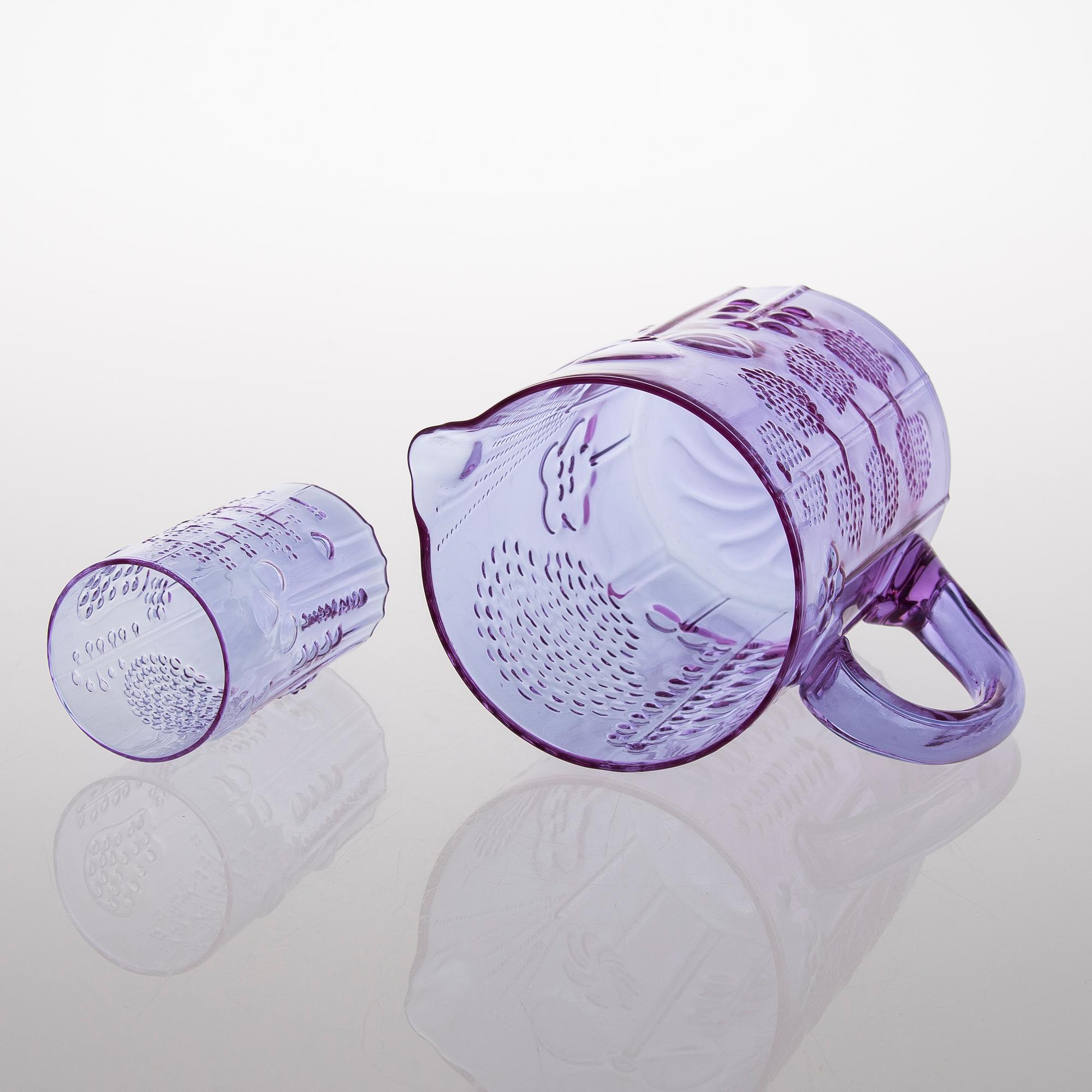 A set of six Flora Glasses with a Jug by Nuutajärvi Notsjö. - Bukowskis