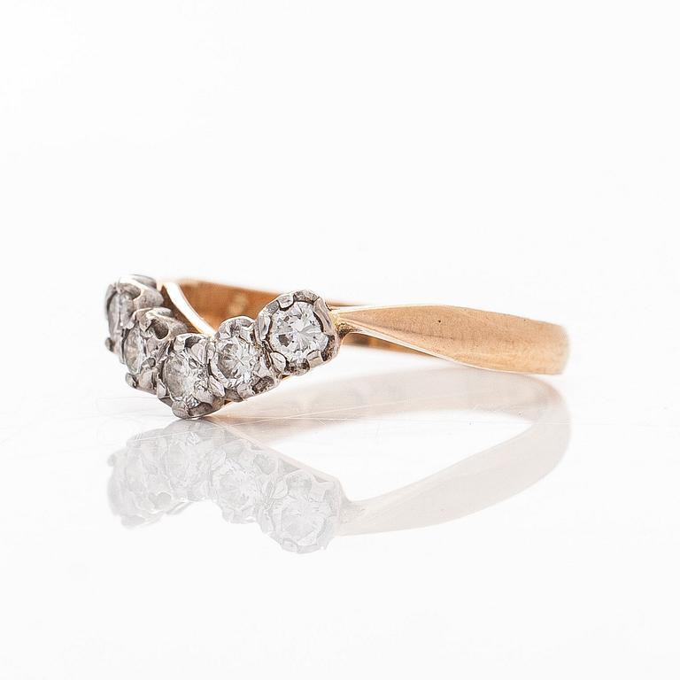 Ring, 14K guld och diamanter, 1997. - Bukowskis