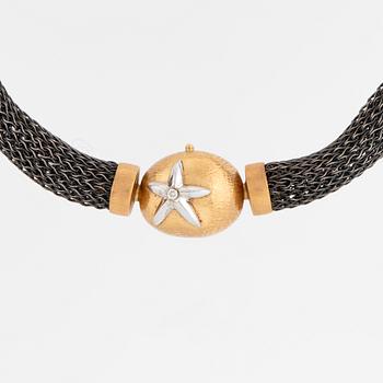 Ole Lynggaard necklace, clasp 18K gold with brilliant-cut diamond ...