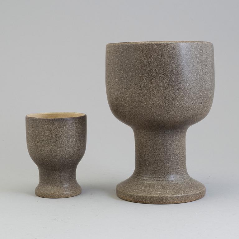 Two Lisa Larson flower pots, Gustavsberg, Sweden. - Bukowskis