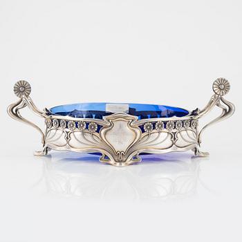 A silver Art Nouveau jardinière, C.G. Hallberg, Stockholm, 1903 ...