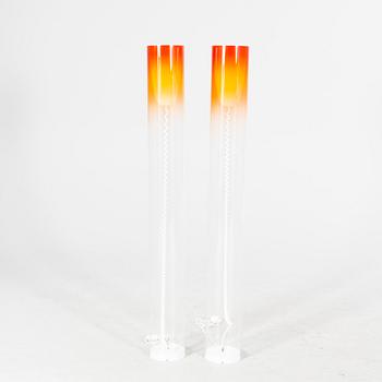 Ferruccio Laviani, golvlampor, ett par "Toobe" för Kartell. - Bukowskis
