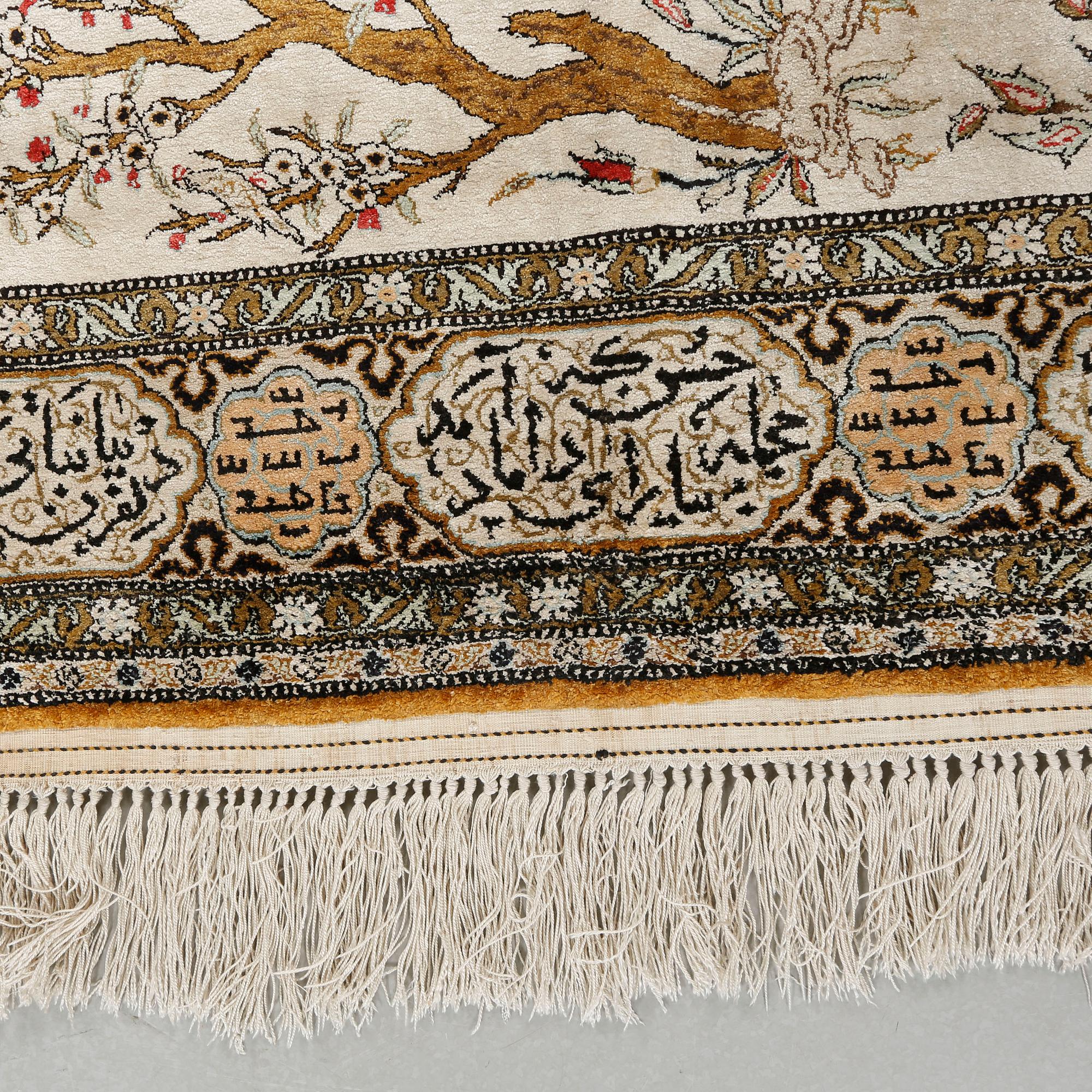 A Ghom rug, silk, old, 163 x 107 cm. - Bukowskis